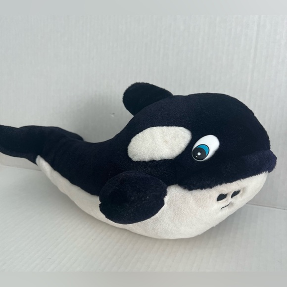Dakin | Toys | Vintage Dakin Free Willy 2 Whale Plush | Poshmark